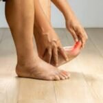 Ankle Pain While Walking? Causes, Symptoms, Diagnosis & Treatment